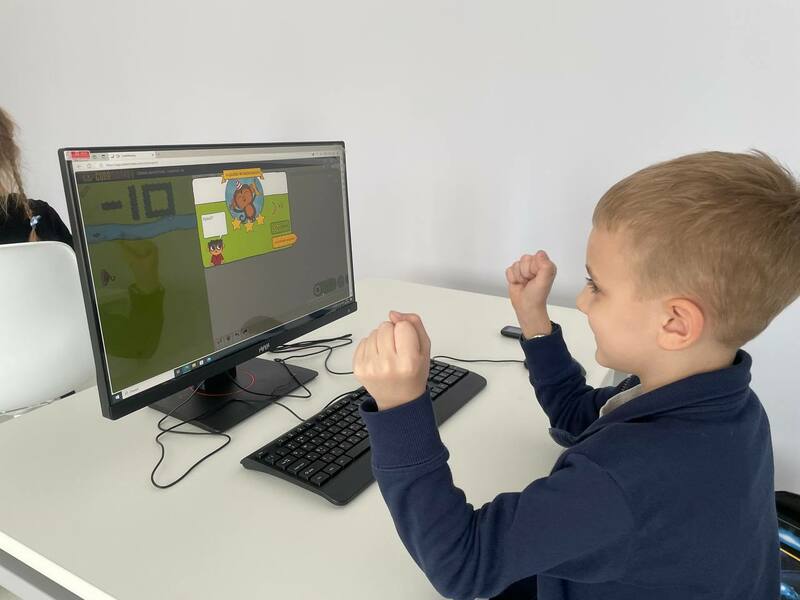 Курсы CodeMonkey обучение программированию для детей | Hackerson